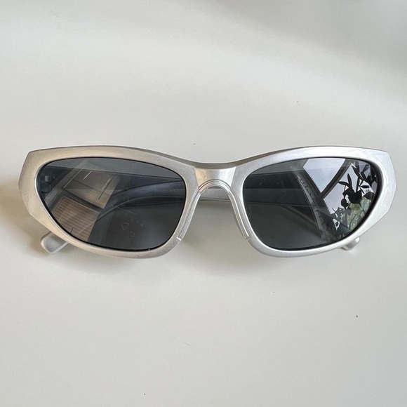 Accessories Y2k 200s Vintage Style Chrome Silver Surfer Sunglasses Poshmark